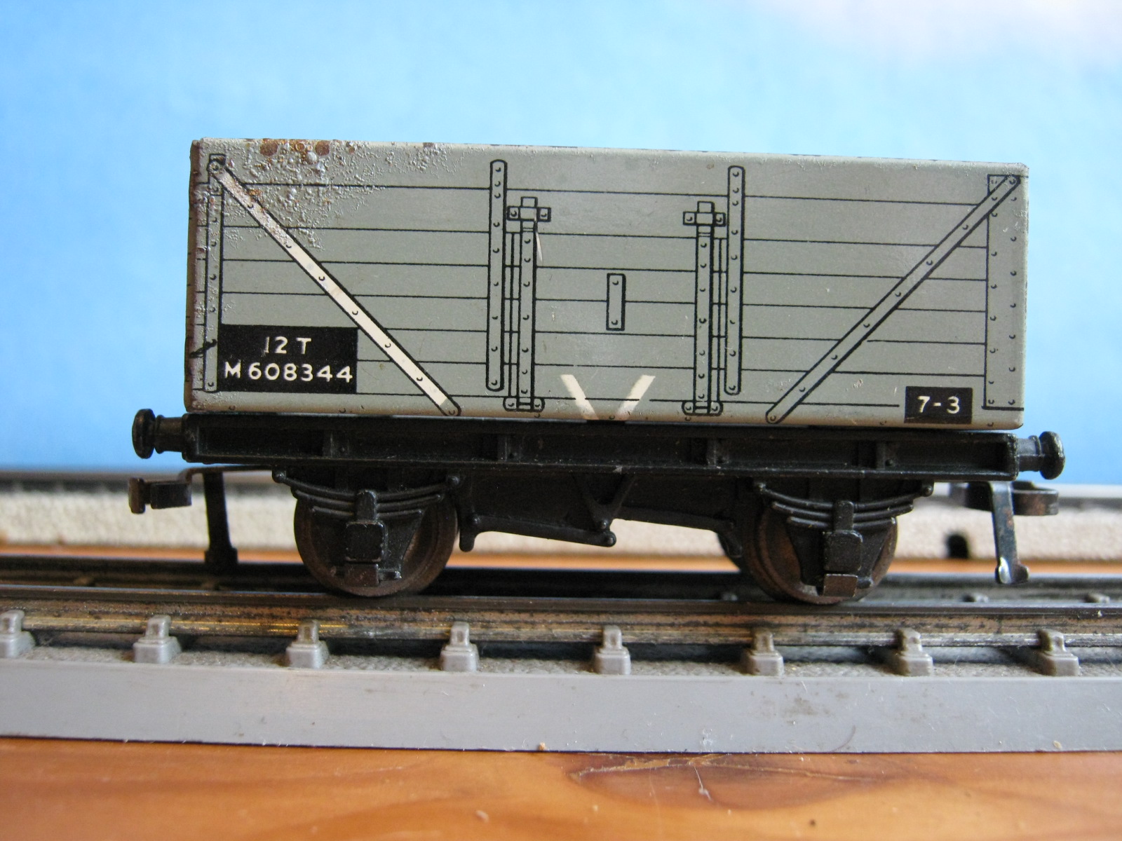 1953-1958 Hornby-Dublo Tin-plate BRITISH RAILWAYS Wagons :: Harrow Park ...